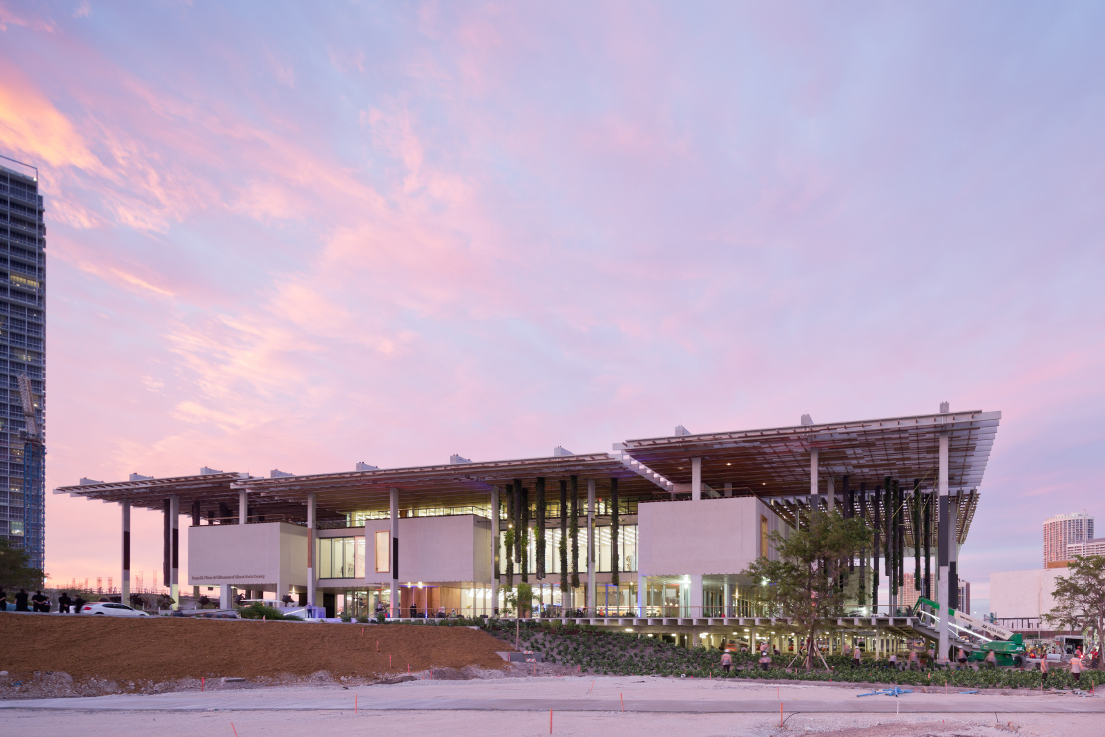 306 Pérez Art Museum Miami – Herzog & de Meuron