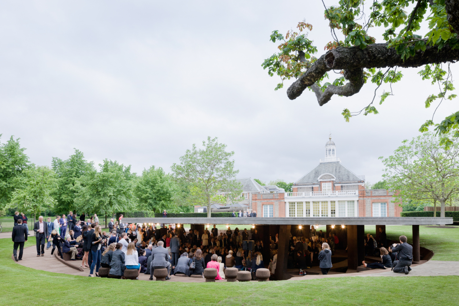400 Serpentine Gallery Pavilion – Herzog & de Meuron